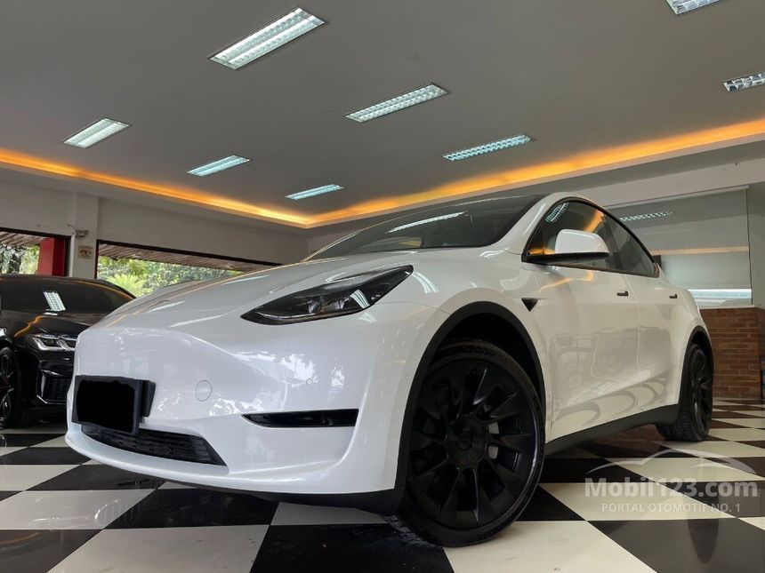 Jual Mobil Tesla Model Y 2022 Standard Range di DKI Jakarta Automatic ...