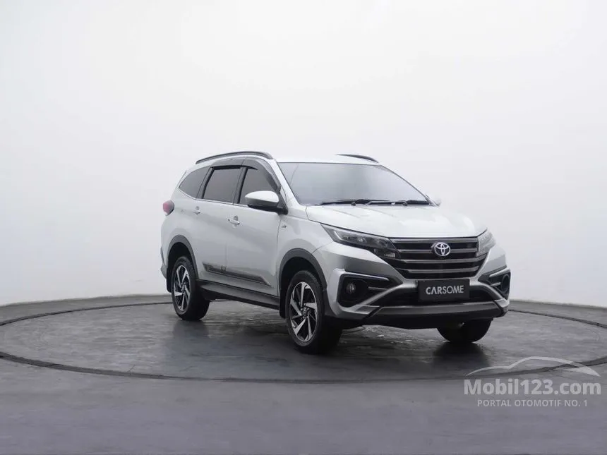 Jual Mobil Toyota Rush 2022 S GR Sport 1.5 di DKI Jakarta Automatic SUV Silver Rp 259.000.000 ...