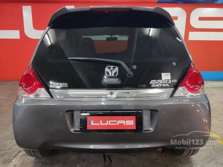 Jual Mobil Honda Brio 2018 Satya E 1.2 di DKI Jakarta Automatic ...