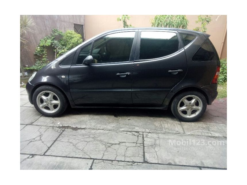 Jual Mobil Mercedes-Benz A140 2001 Classic 1.4 di Jawa Tengah Manual ...