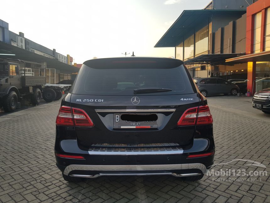 Jual Mobil Mercedes-Benz ML250 2015 CDI 2.1 di DKI Jakarta Automatic ...