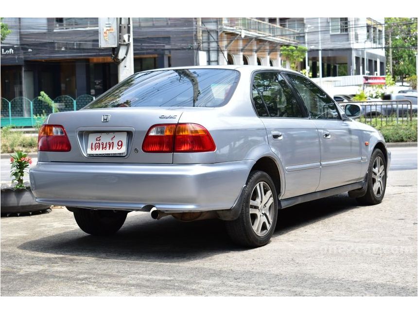 Honda Civic 2000 VTi 1.6 in กรุงเทพและปริมณฑล Automatic Sedan สีเงิน ...