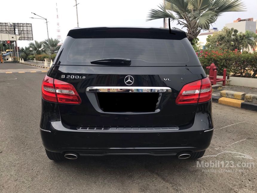 Jual Mobil Mercedes-Benz B200 2013 Sport 1.6 di DKI Jakarta Automatic ...