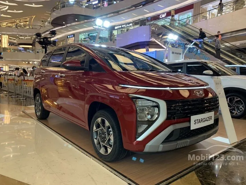 Jual Mobil Hyundai Stargazer 2022 Style 1.5 di Jawa Barat Automatic ...