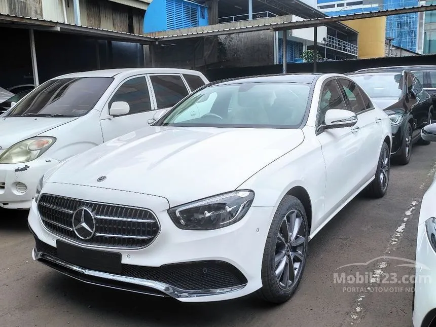 Jual Mobil Mercedes-Benz E200 2023 Avantgarde 2.0 di DKI Jakarta Automatic Sedan Putih Rp 1.285 ...
