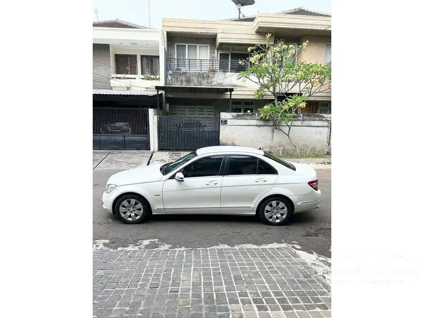 Jual Mobil Mercedes-Benz C200 2010 CGI 1.8 di DKI Jakarta Automatic ...