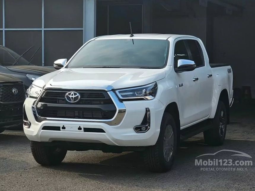 Jual Mobil Toyota Hilux 2025 V 2.4 di DKI Jakarta Automatic Pickup Putih Rp 405.000.000 ...