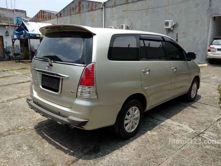Jual Mobil Toyota Kijang Innova 2010 V 2.0 di DKI Jakarta Automatic MPV ...