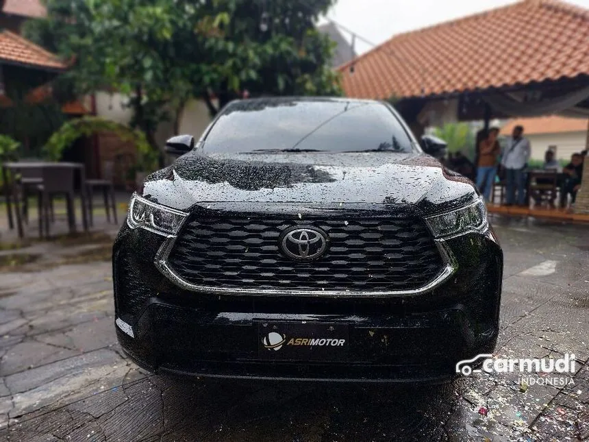 Toyota Kijang Innova Zenix 2023 V 2.0 in Jawa Timur Automatic Wagon ...