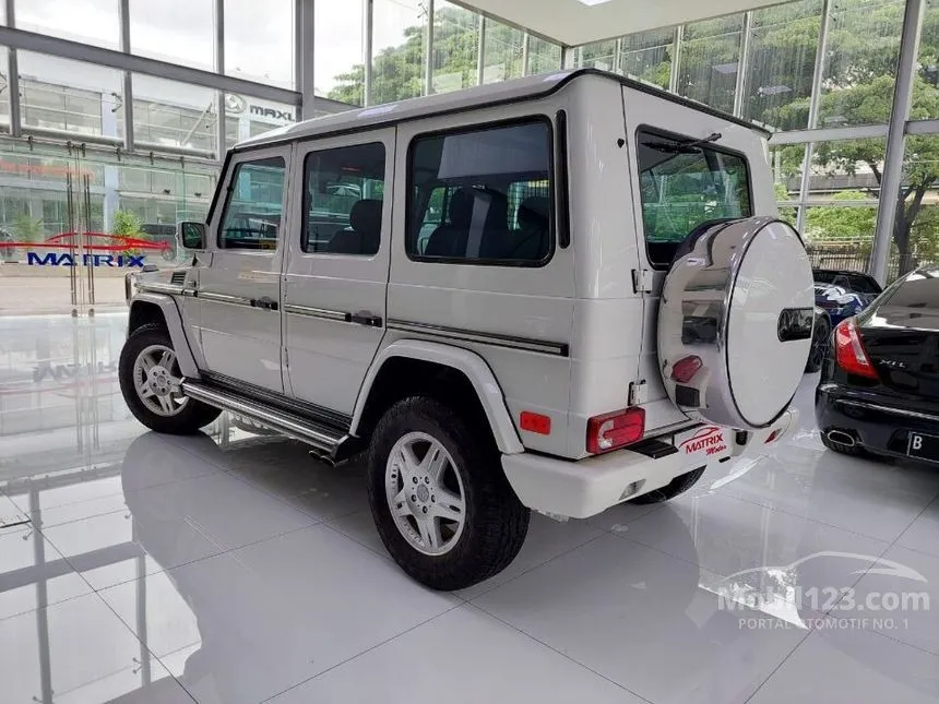 Jual Mobil Mercedes-Benz G300 1996 W463 3.0 3.0 di DKI Jakarta ...