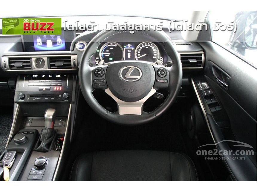 Lexus IS300h 2015 Premium 2.5 in กรุงเทพและปริมณฑล Automatic Sedan สีดำ ...