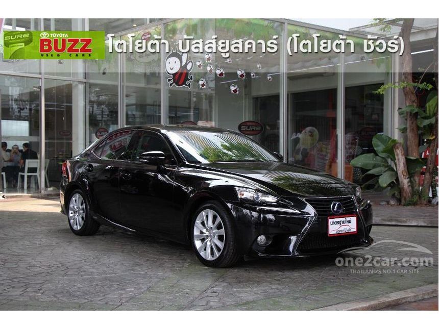 Lexus IS300h 2015 Premium 2.5 in กรุงเทพและปริมณฑล Automatic Sedan สีดำ ...