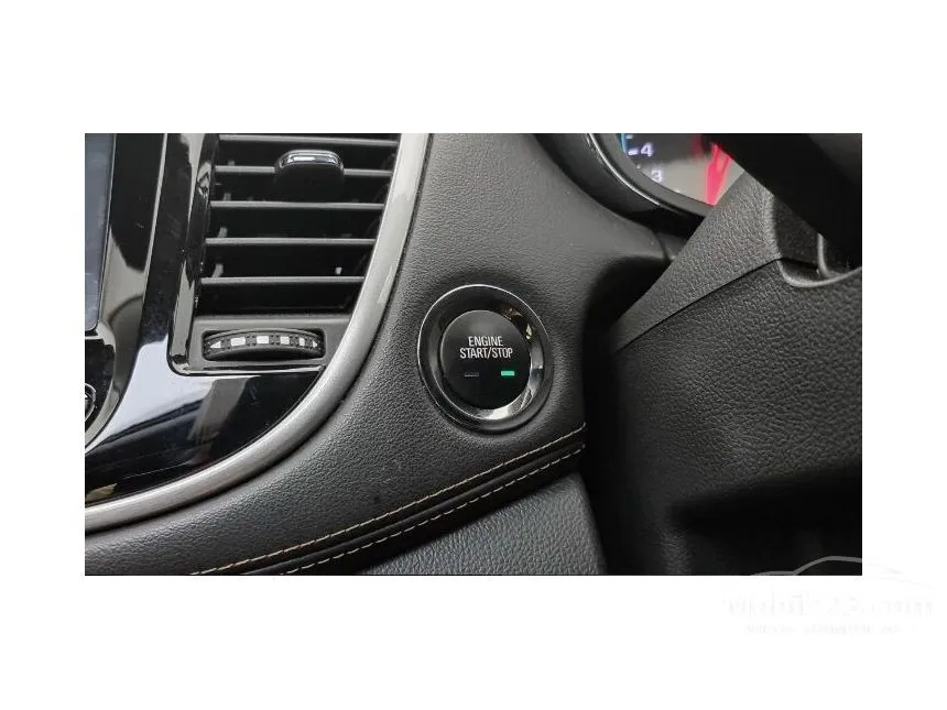 Jual Mobil Chevrolet Trax 2017 LT 1.4 di Banten Automatic SUV Silver Rp ...