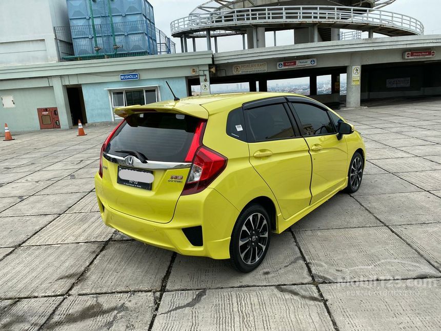 Jual Mobil Honda Jazz 2017 RS 1.5 di DKI Jakarta Automatic Hatchback ...