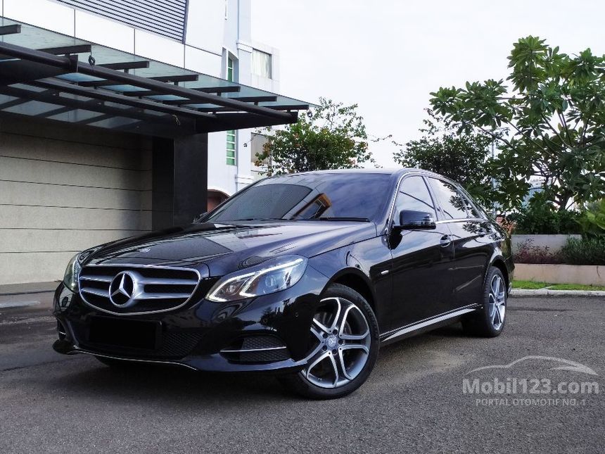 Jual Mobil Mercedes-Benz E250 2016 Avantgarde Edition E 2.0 di DKI Jakarta Automatic Sedan Hitam ...