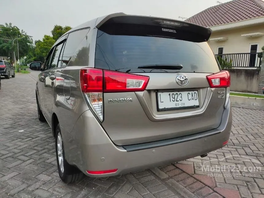 Jual Mobil Toyota Kijang Innova 2017 V 2.0 di Jawa Timur Automatic MPV ...