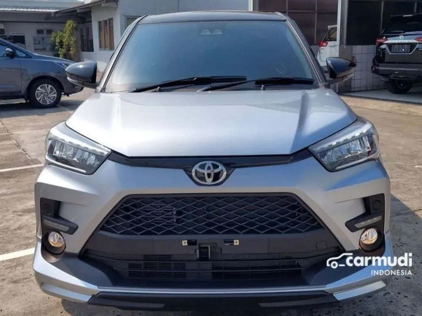 Toyota Raize 2022 GR Sport 1.0 in DKI Jakarta Automatic Wagon Silver ...