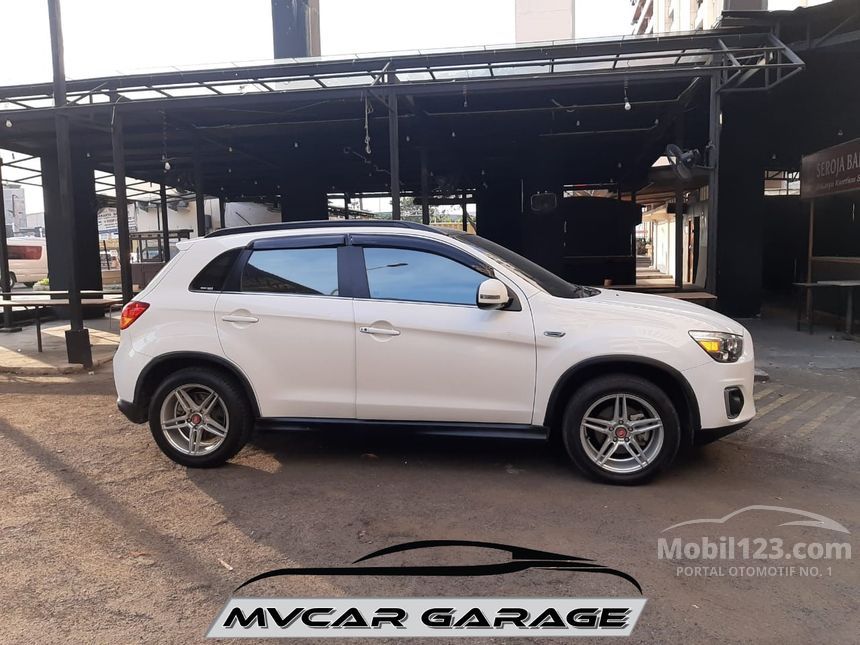 Jual Mobil Mitsubishi Outlander Sport 2016 PX 2.0 di DKI Jakarta ...