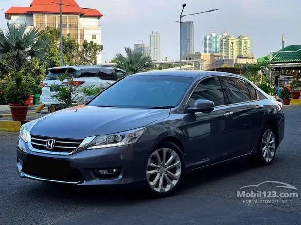 Honda Accord Bekas di Jabodetabek Harga Kredit Murah | Mobil123