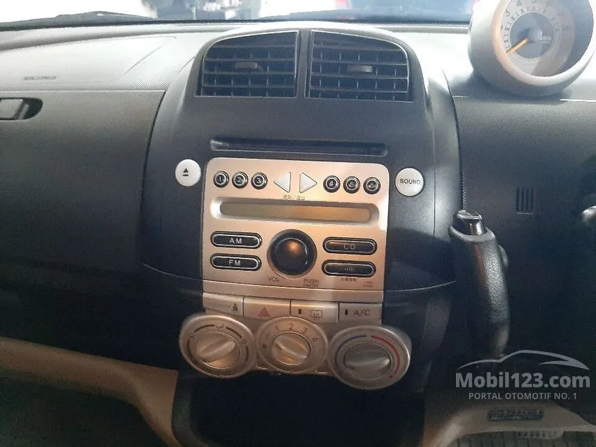 Jual Mobil Toyota Passo 2005 1.3 di Jawa Timur Automatic Hatchback ...