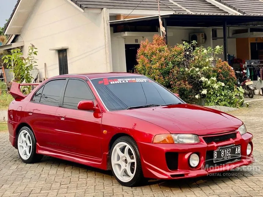 Jual Mobil Mitsubishi Lancer 1997 GLXi 1.6 di Banten Manual Sedan Merah ...