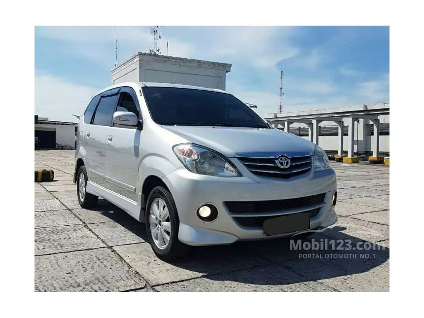 Jual Mobil Toyota Avanza 2009 S 1.5 di DKI Jakarta Manual MPV Silver Rp ...
