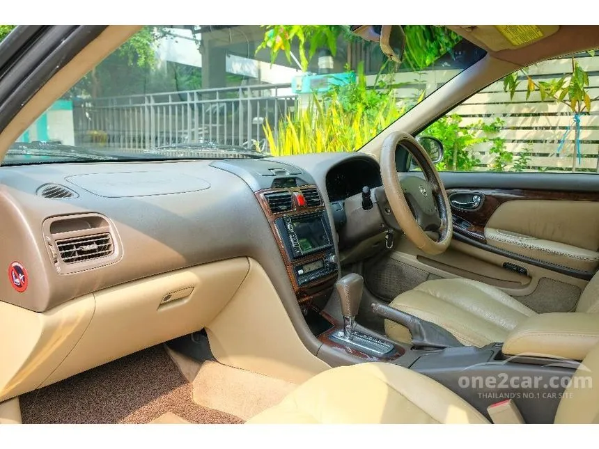 2002 Nissan Cefiro 2.0 A33 (ปี 01-04) Executive Sedan for sale on One2car