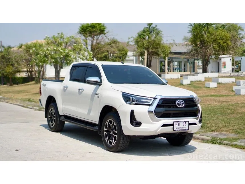 2020 Toyota Hilux Revo 2.8 DOUBLE CAB High 4WD Pickup for sale on One2car