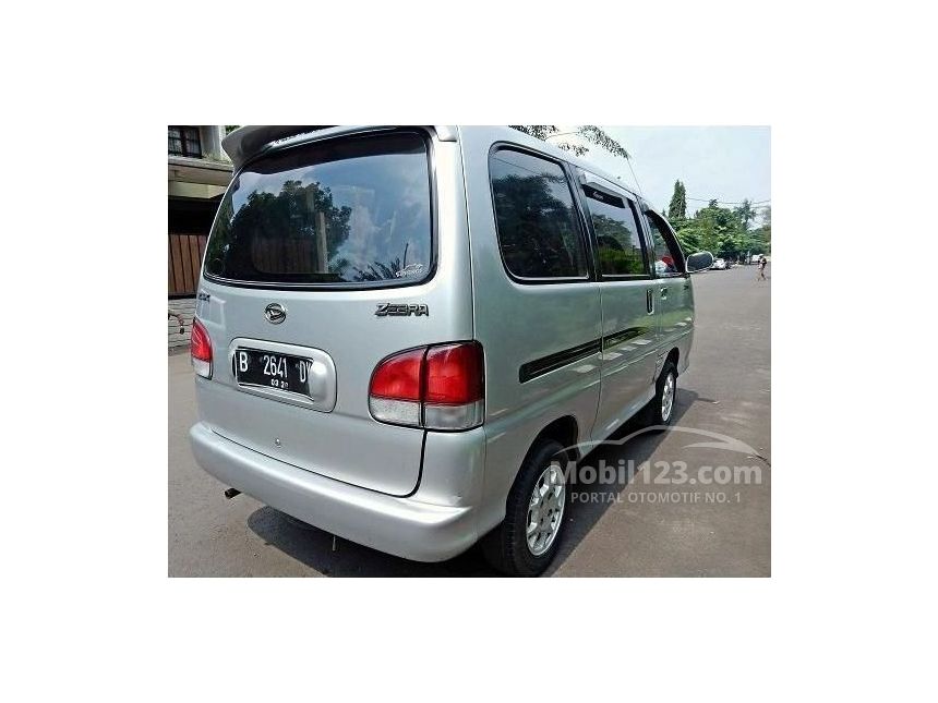Jual Mobil Daihatsu Zebra 2007 ZSX 1.5 di DKI Jakarta Manual Van Silver ...