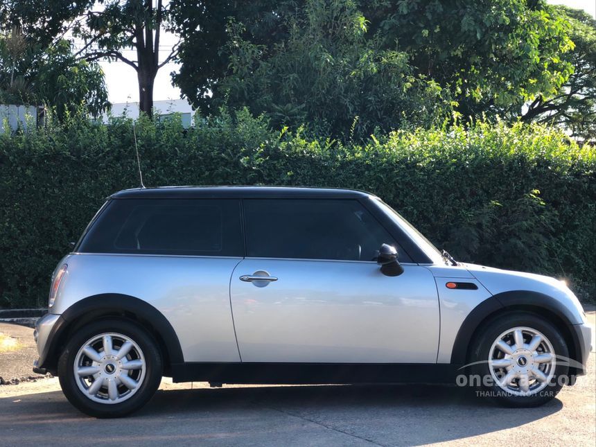 Mini Cooper 2004 1.6 in กรุงเทพและปริมณฑล Automatic Hatchback สีเทา for ...