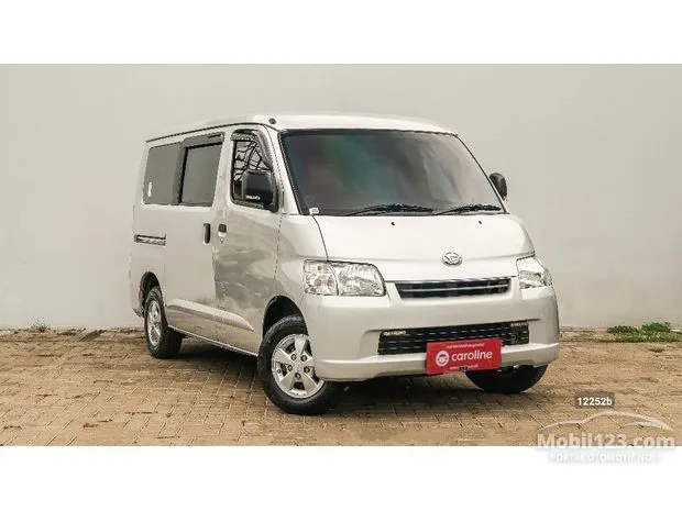 Jual Mobil Bekas Bus mini di Indonesia Harga Kredit Murah | Mobil123