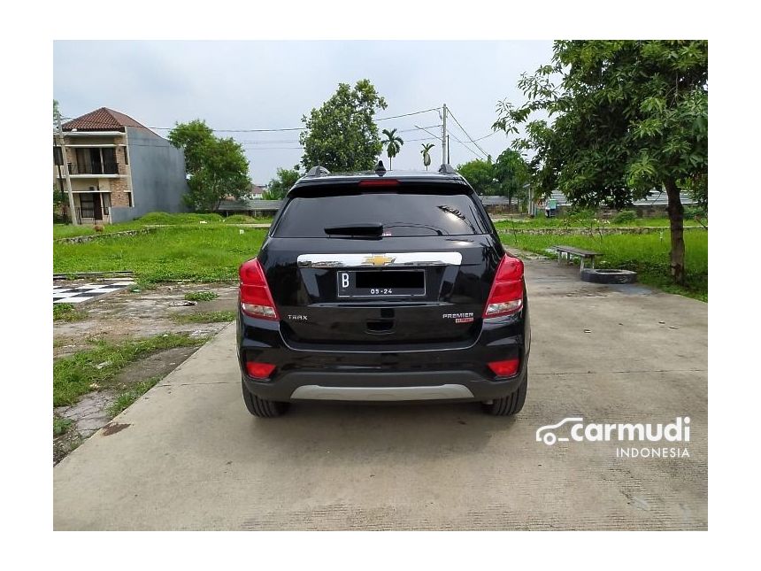 Jual Mobil Chevrolet Trax 2019 LT 1.4 di Indonesia (Lainnya) Automatic ...