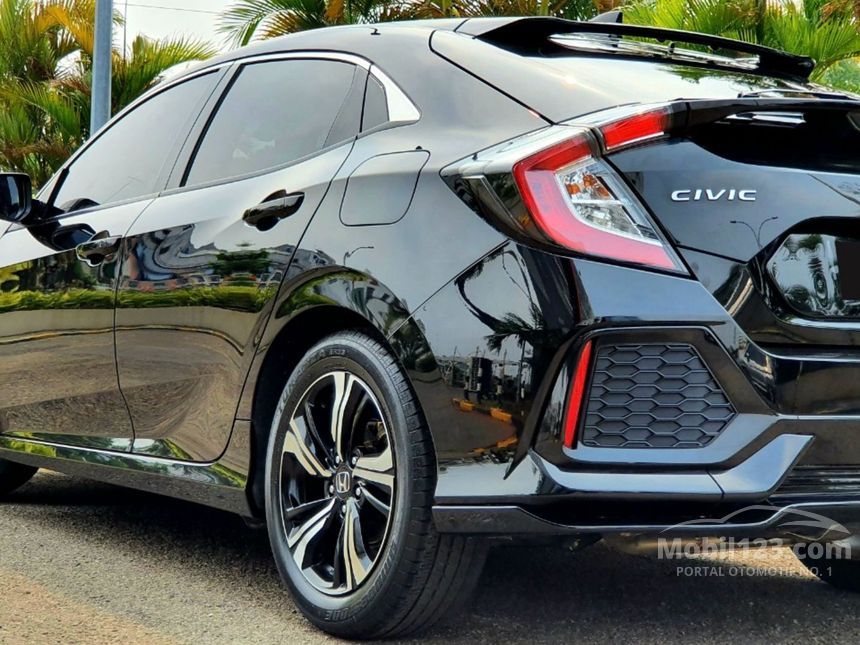 Jual Mobil Honda Civic 2017 E 1.5 di DKI Jakarta Automatic Hatchback ...