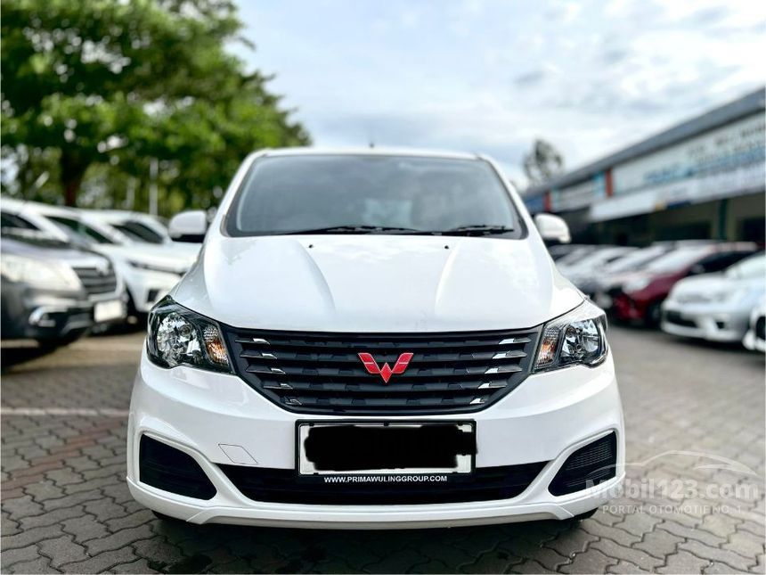 Jual Mobil Wuling Formo 2023 S 1.2 di Banten Manual Wagon Putih Rp 95. ...