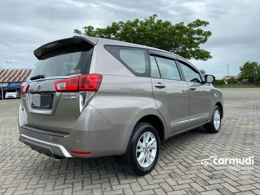 Toyota Kijang Innova 2018 V 2.4 in Jawa Tengah Automatic MPV Brown for ...