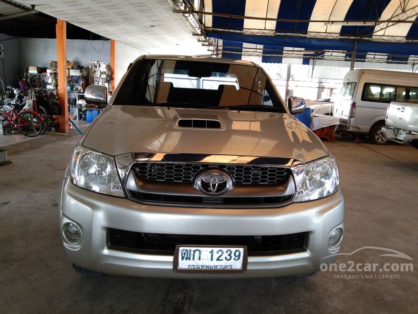 Toyota Hilux Vigo 2010 SMARTCAB (ปี 08-11) Prerunner E 2.5 เกียร์ธรรมดา สีครีม | One2car.com ...