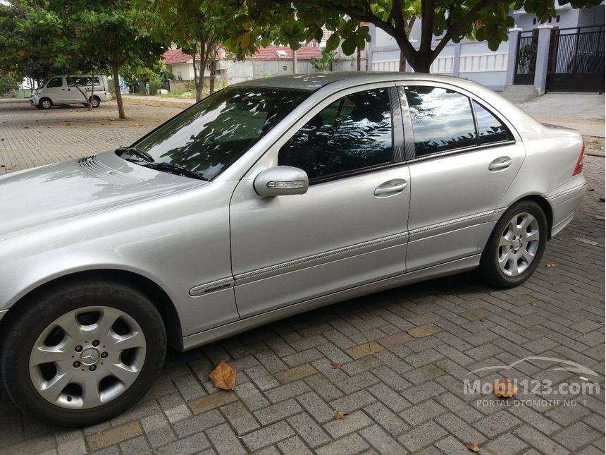 Jual Mobil Mercedes-Benz C320 2001 Avantgarde 3.2 di DKI Jakarta ...