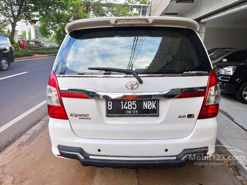 Jual Mobil Toyota Kijang Innova 2015 V 2.0 di DKI Jakarta Automatic MPV ...
