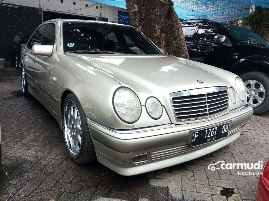 Mercedes-Benz E320 1997 W210 3.2 Automatic 3.2 in DKI Jakarta Automatic Sedan Grey for Rp 95.000 ...