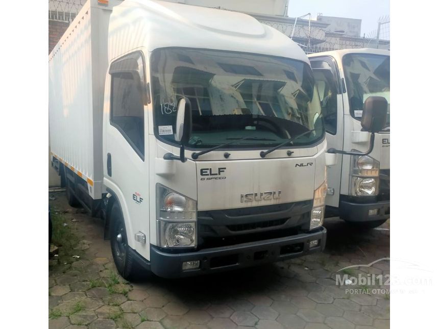 Jual Mobil Isuzu Elf 2021 NLR 55 2.8 di DKI Jakarta Manual Trucks Putih ...