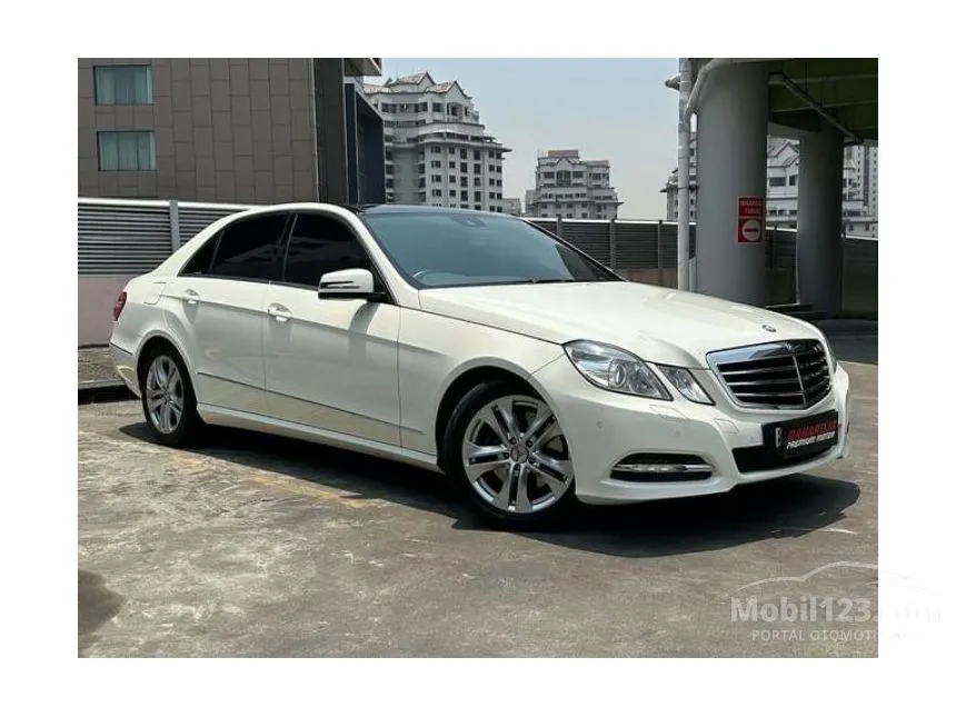 Jual Mobil Mercedes-Benz E300 2012 Avantgarde AMG 3.0 di DKI Jakarta Automatic Sedan Putih Rp ...