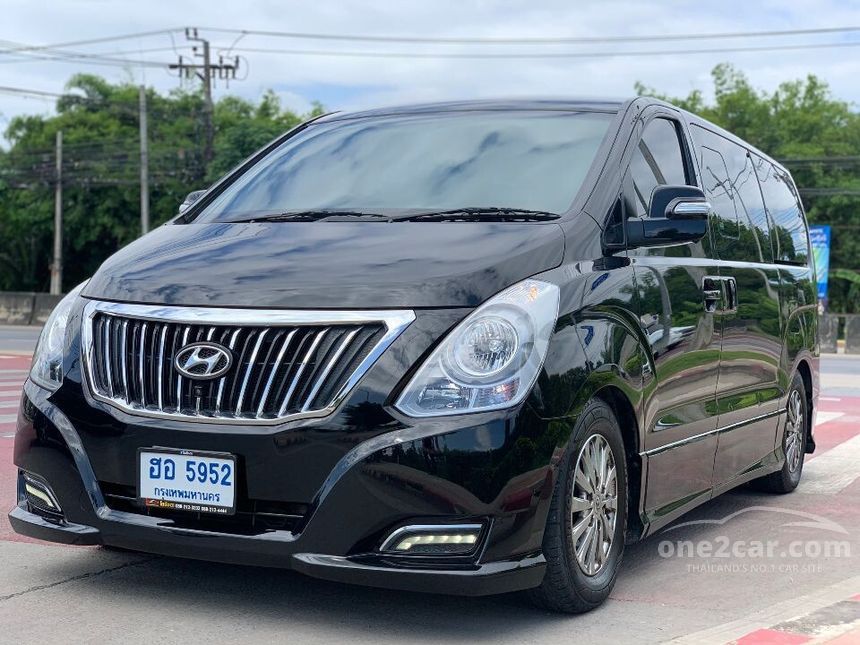 Hyundai H-1 2018 Deluxe 2.5 in กรุงเทพและปริมณฑล Automatic Van สีดำ for ...