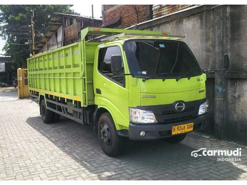 Jual Mobil Hino Dutro 2022 136 HDL 4.0 di DKI Jakarta Manual Trucks ...
