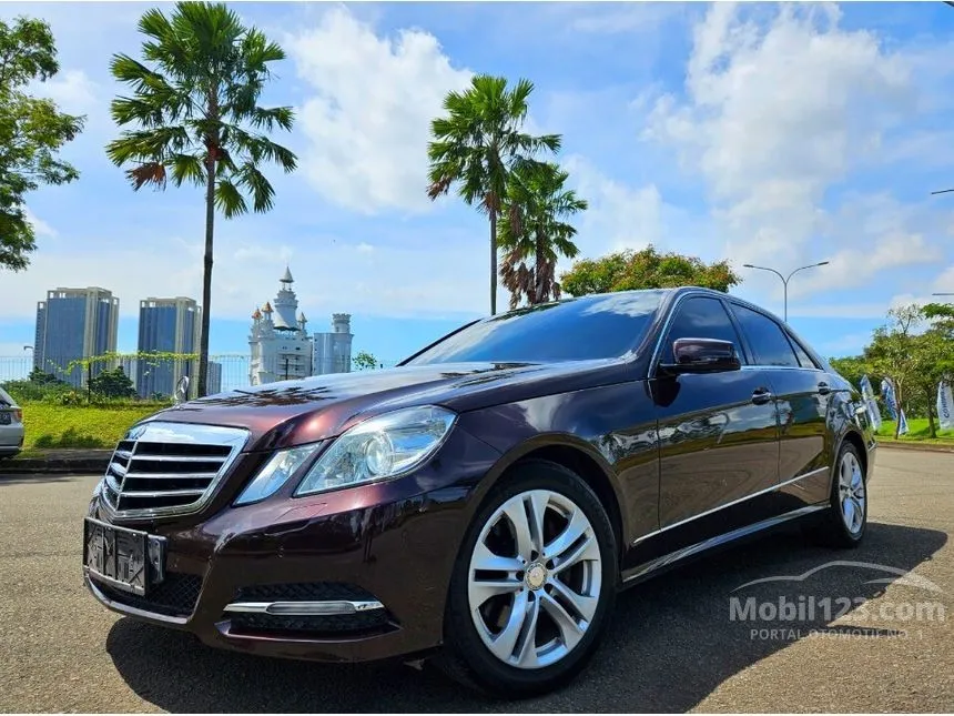 Jual Mobil Mercedes-Benz E300 2011 Avantgarde AMG 3.0 di DKI Jakarta Automatic Sedan Coklat Rp ...