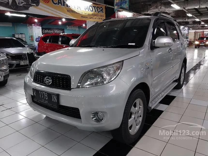 Jual Mobil Daihatsu Terios 2013 TS 1.5 di Jawa Timur Manual SUV Silver ...