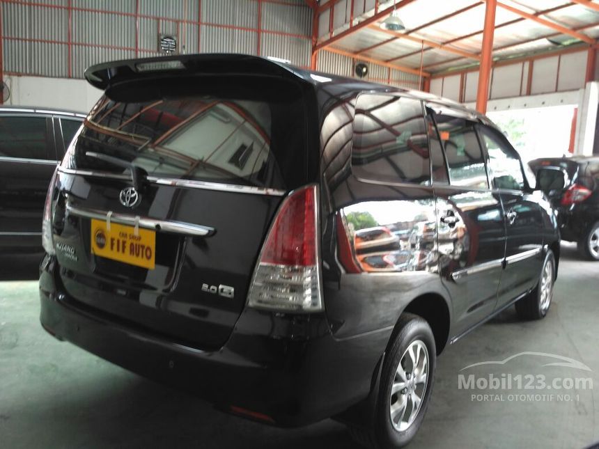 Jual Mobil Toyota Kijang Innova 2011 G 2.0 di DKI Jakarta Manual MPV ...