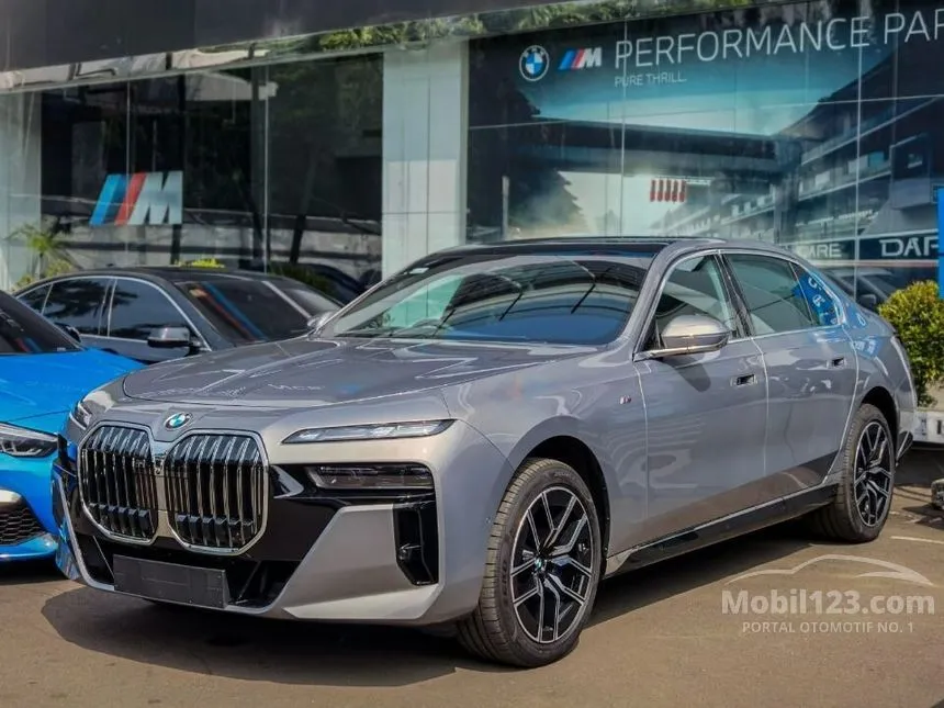 Jual Mobil BMW 740Li 2023 Opulence 3.0 di DKI Jakarta Automatic Sedan ...
