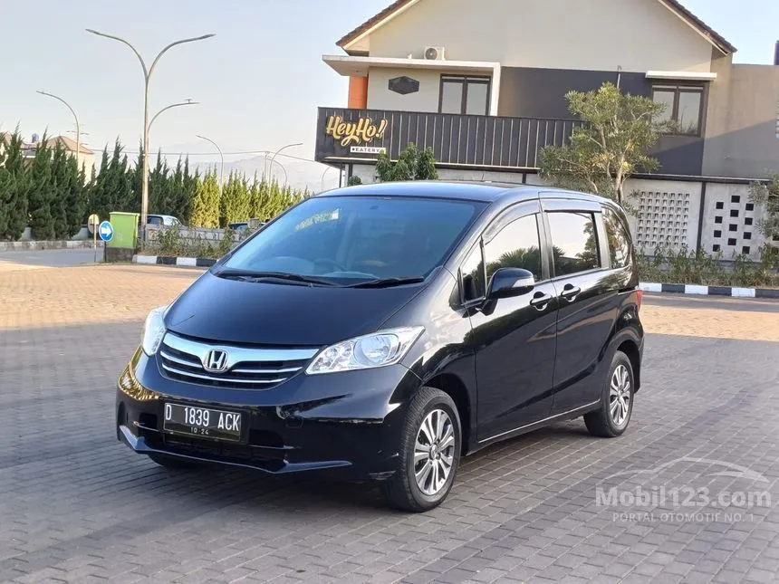 Jual Mobil Honda Freed 2014 S 1.5 di Jawa Barat Automatic MPV Hitam Rp 172.000.000 - 12780774 ...
