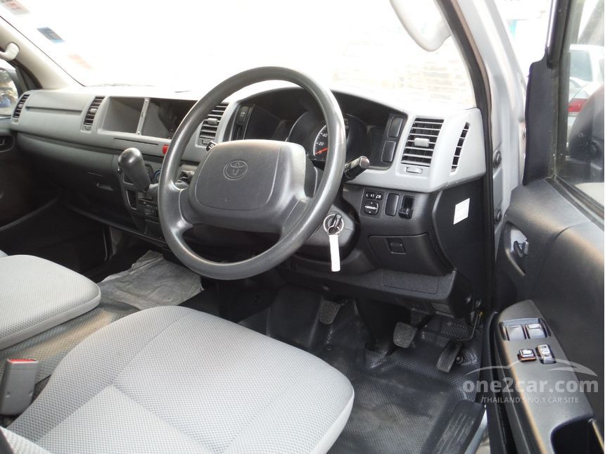 Toyota Hiace 2009 D4D 2.5 in กรุงเทพและปริมณฑล Manual Van สีเทา for ...