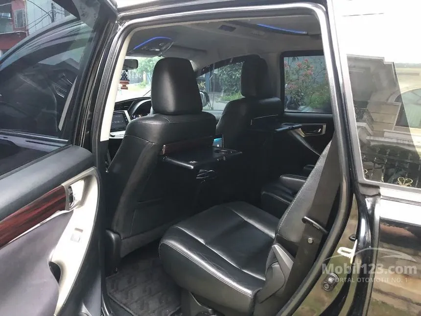 Jual Mobil Toyota Innova Venturer 2018 2.0 di DKI Jakarta Automatic ...